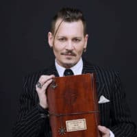 Las mejores Fotos de las Barba Johnny Depp encontradas en internet